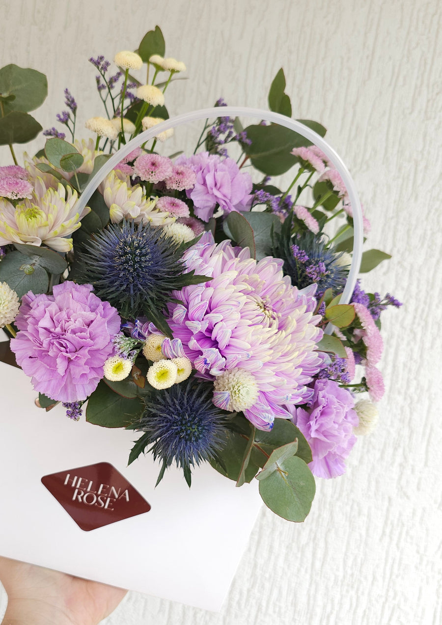 Seasonal Mixed Fresh Florals - set in Vase - FLORIST CHOICE ...